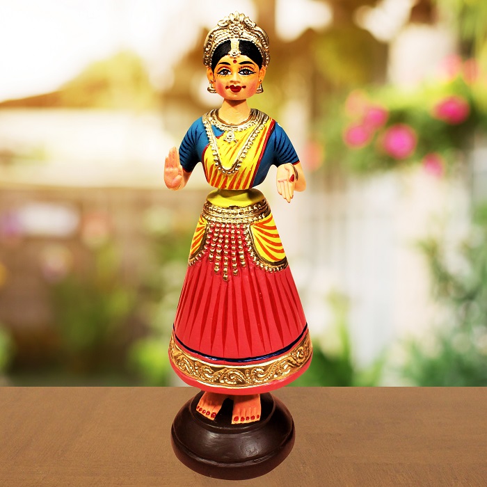 Thanjavur Bommai Dolls Online | Traditional & Decorated | GiTAGGED